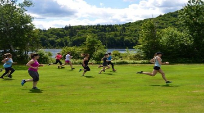 Motivaction par Victoria L.-Chartrand et Sarah David-Riel - Courir.org