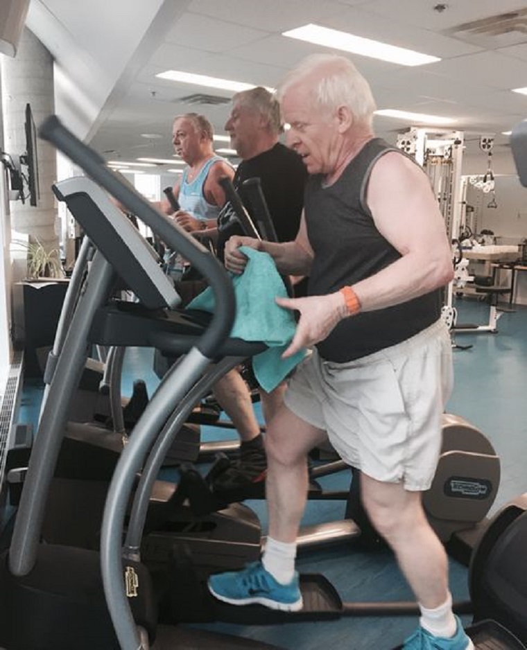 Motivaction par Victoria L.-Chartrand et Sarah David-Riel - Courir.org